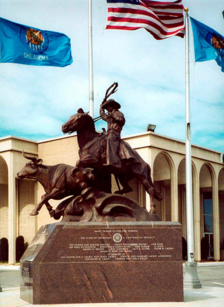 Community Monuments | Willis Granite Monuments